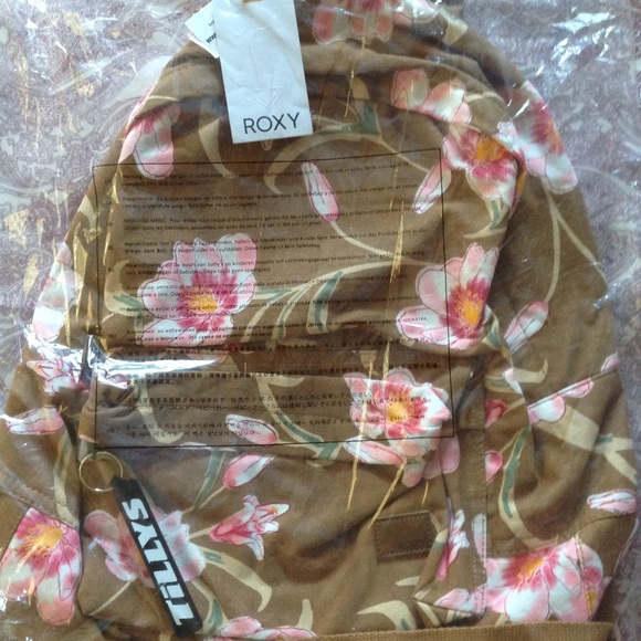 Roxy | Bags | Nwt Roxy Tan Floral Sugar Baby Backpack | Poshmark